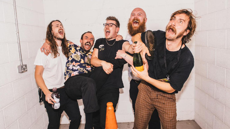 IDLES: Ultra Mono - Album Review - Vinyl Chapters